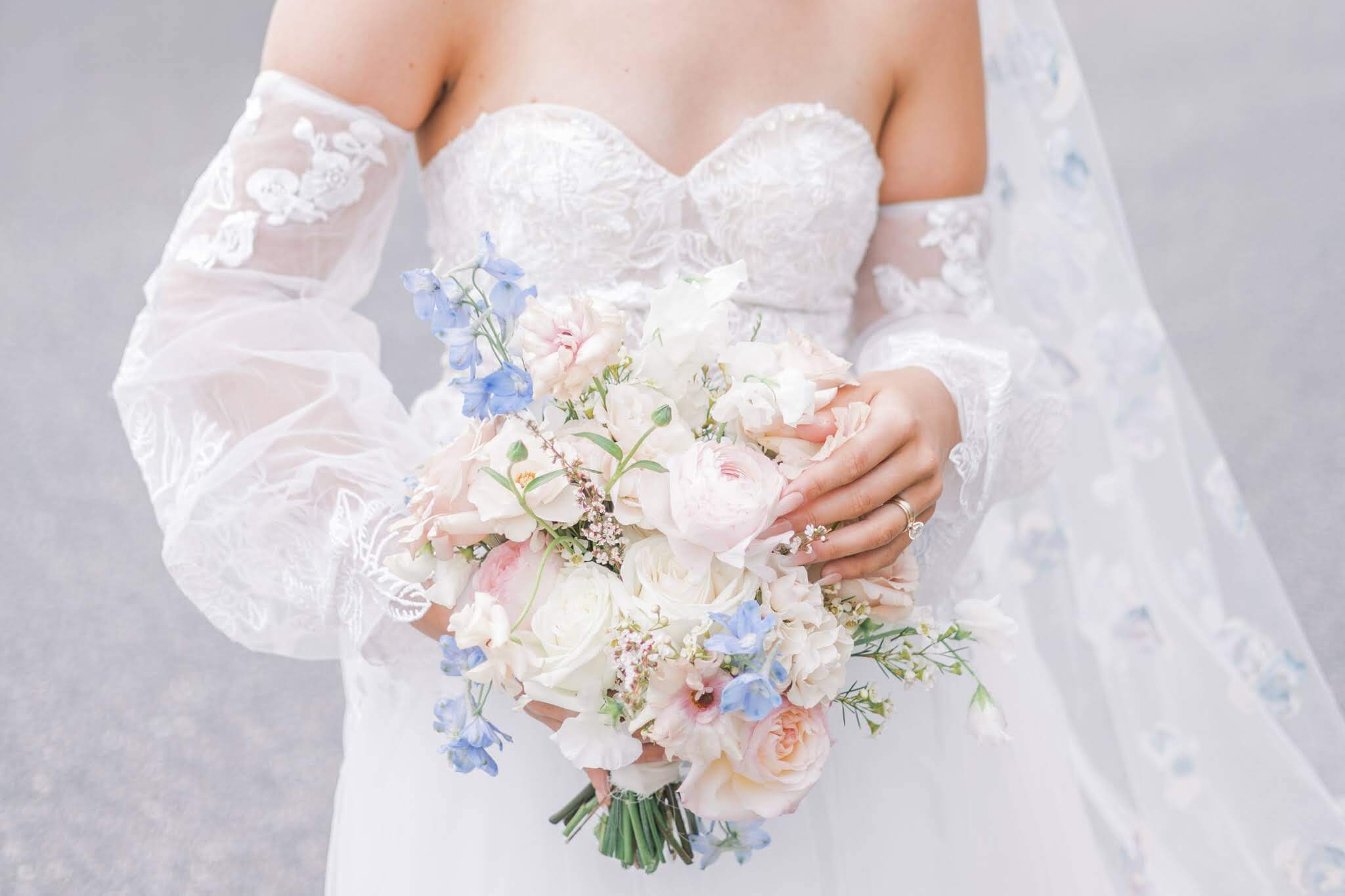 Spring Pastel Wedding at Overhills Mansion - heatherpaperie.com